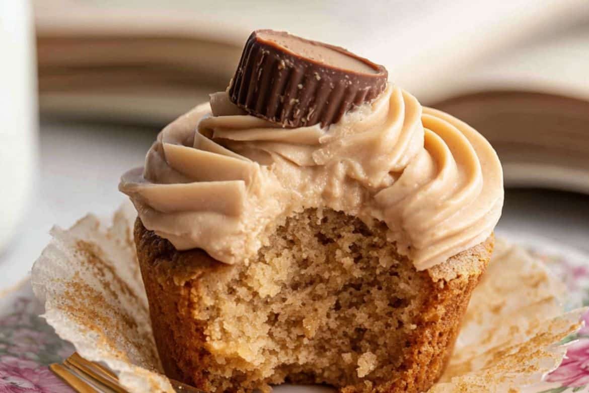 Peanut Butter Cupcake